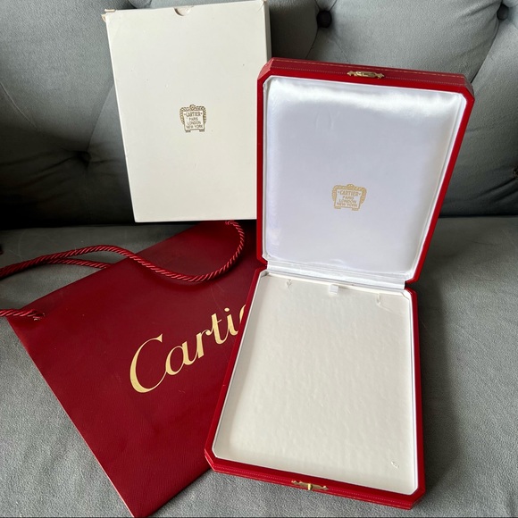 Cartier | Storage & Organization | Large Cartier Necklacechain Box ...